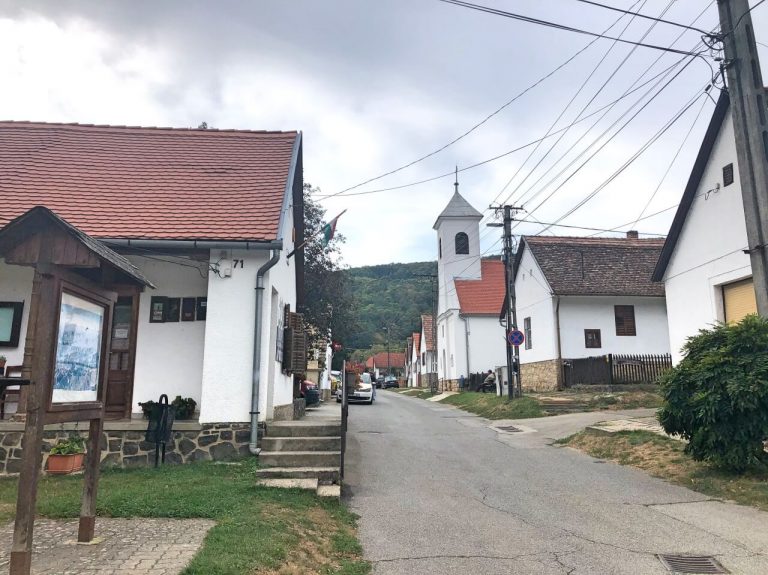 Óbánya és a Ferde-vízesés - romantikus túra a Kelet-Mecsekben ...